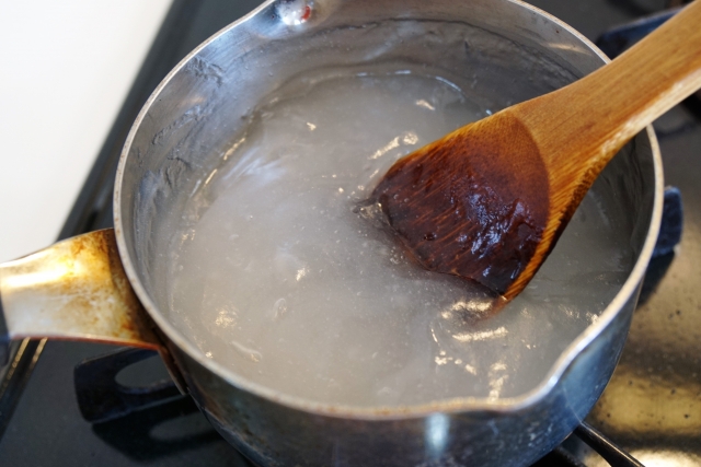 Exploring Warabi-Mochi: The Traditional Japanese Treat with a Unique Texture | Japan Food Guide ...